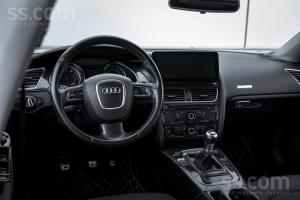 Melns Audi A5 2010 Rīga, ar dzinēja tilpumu 2.00 L un nobraukumu 185 tūkst. km par 7790 €, foto 16 vietnē AUTOMOTO.COM.LV