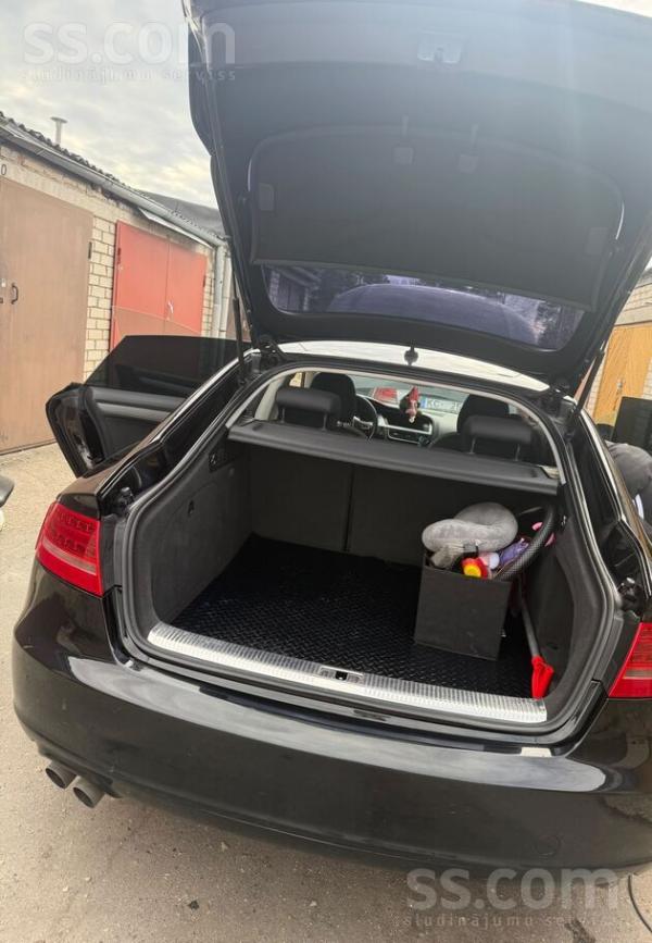 Melns Audi A5 2010 Rīga, ar dzinēja tilpumu 2.00 L un nobraukumu 310 tūkst. km par 7000 €, foto 5 vietnē AUTOMOTO.COM.LV