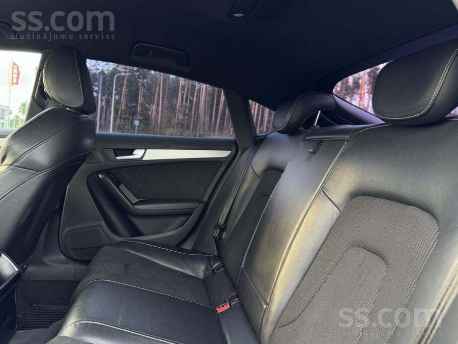 Black Audi A5 2010 in Riga, with an engine capacity of 2.00 L and mileage of 352 thousand km for 6700 €, photo 9 on AUTOMOTO.COM.LV