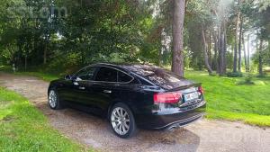 Melns Audi A5 2010 Liepāja, ar dzinēja tilpumu 2.70 L un nobraukumu 285 tūkst. km par 8800 €, foto 4 vietnē AUTOMOTO.COM.LV