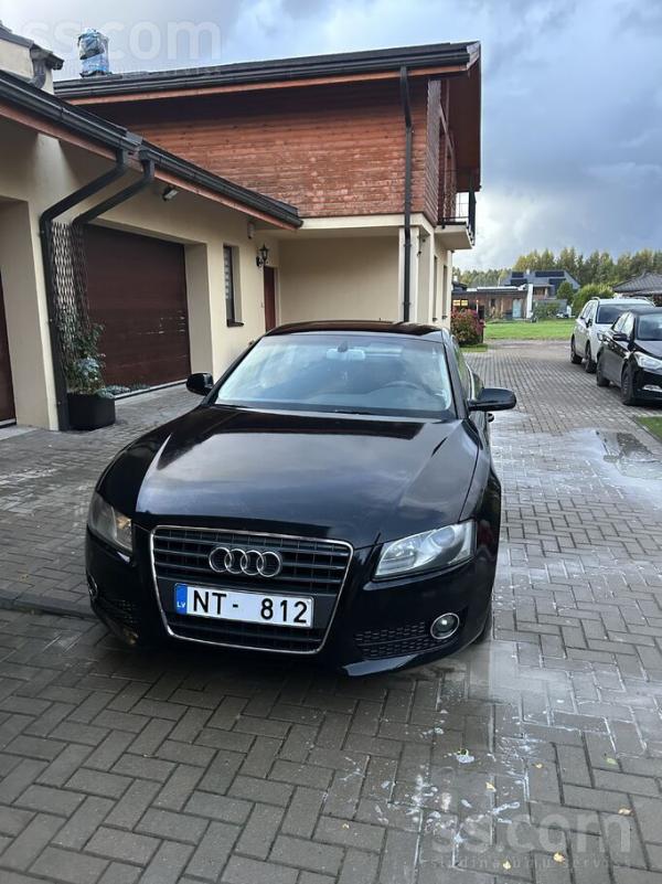 Melns Audi A5 2010 Rīga, ar dzinēja tilpumu 2.70 L un nobraukumu 285 tūkst. km par 7550 €, foto 1 vietnē AUTOMOTO.COM.LV