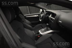 Black Audi A5 2011 in Jelgava, with an engine capacity of 2.00 L and mileage of 256 thousand km for 8900 €, photo 9 on AUTOMOTO.COM.LV