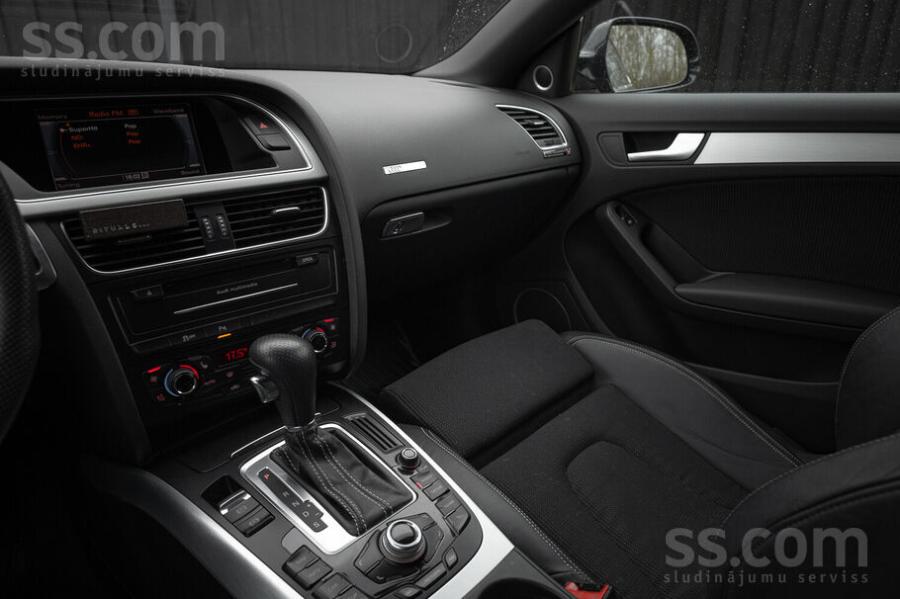 Black Audi A5 2011 in Jelgava, with an engine capacity of 2.00 L and mileage of 256 thousand km for 8900 €, photo 14 on AUTOMOTO.COM.LV