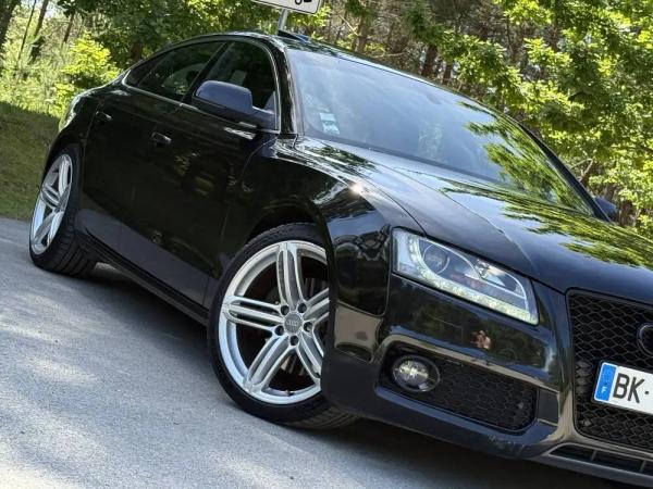 Black Audi A5 2011 in Jurmala, with an engine capacity of 2.00 L and mileage of 170 thousand km for 7950 €, photo 5 on AUTOMOTO.COM.LV