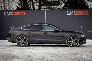 Black Audi A5 2013 in Riga, with an engine capacity of 3.00 L and mileage of 277 thousand km for 11990 €, photo 5 on AUTOMOTO.COM.LV