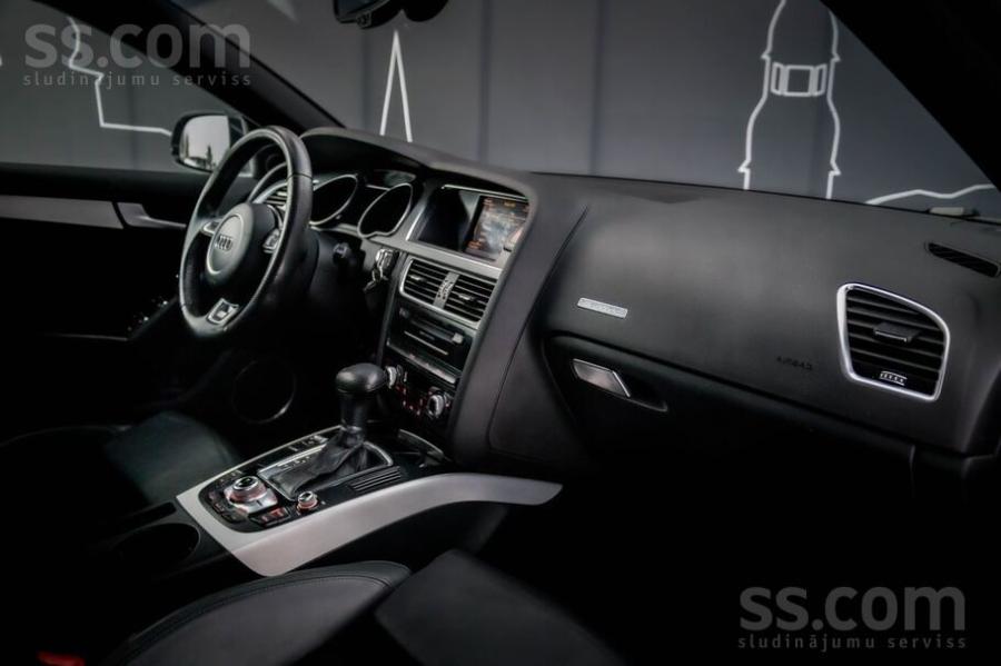 Black Audi A5 2013 in Riga, with an engine capacity of 3.00 L and mileage of 277 thousand km for 11990 €, photo 12 on AUTOMOTO.COM.LV