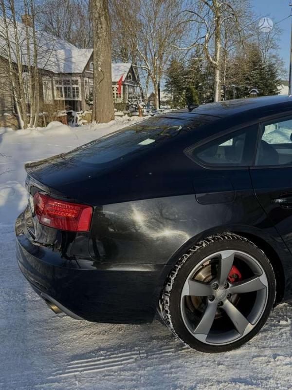 Black Audi A5 2014 in Raseiniai, with an engine capacity of 3.00 L and mileage of 274 thousand km for 10450 €, photo 10 on AUTOMOTO.COM.LV