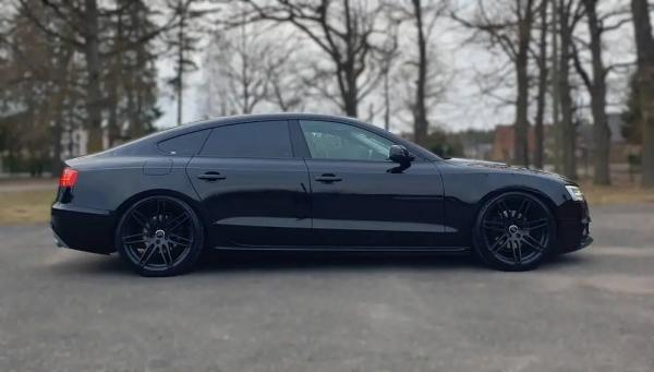 Black Audi A5 2016 in Jelgava, with an engine capacity of 1.80 L and mileage of 254 thousand km for 12650 €, photo 2 on AUTOMOTO.COM.LV