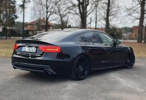 Black Audi A5 2016 in Jelgava, with an engine capacity of 1.80 L and mileage of 254 thousand km for 12650 €, photo 4 on AUTOMOTO.COM.LV