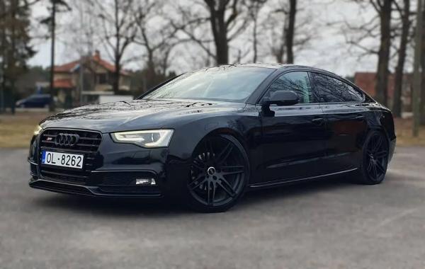 Black Audi A5 2016 in Jelgava, with an engine capacity of 1.80 L and mileage of 254 thousand km for 12650 €, photo 4 on AUTOMOTO.COM.LV