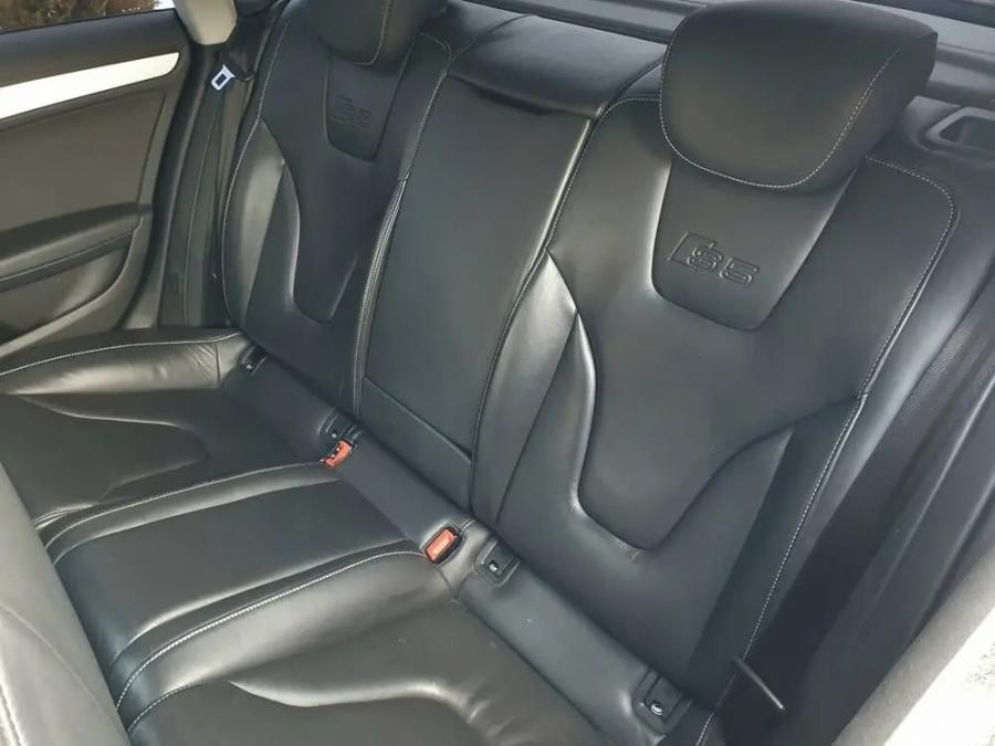 Black Audi A5 2016 in Jelgava, with an engine capacity of 1.80 L and mileage of 254 thousand km for 12650 €, photo 22 on AUTOMOTO.COM.LV