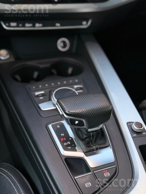 Black Audi A5 2017 in Jelgava, with an engine capacity of 2.00 L and mileage of 129 thousand km for 23300 €, photo 8 on AUTOMOTO.COM.LV
