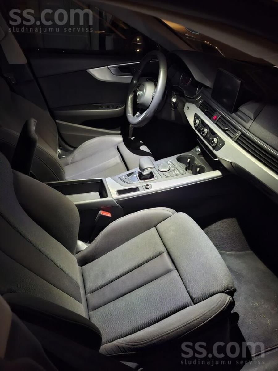 Melns Audi A5 2019 Rīga, ar dzinēja tilpumu 2.00 L un nobraukumu 240 tūkst. km par 16400 €, foto 12 vietnē AUTOMOTO.COM.LV