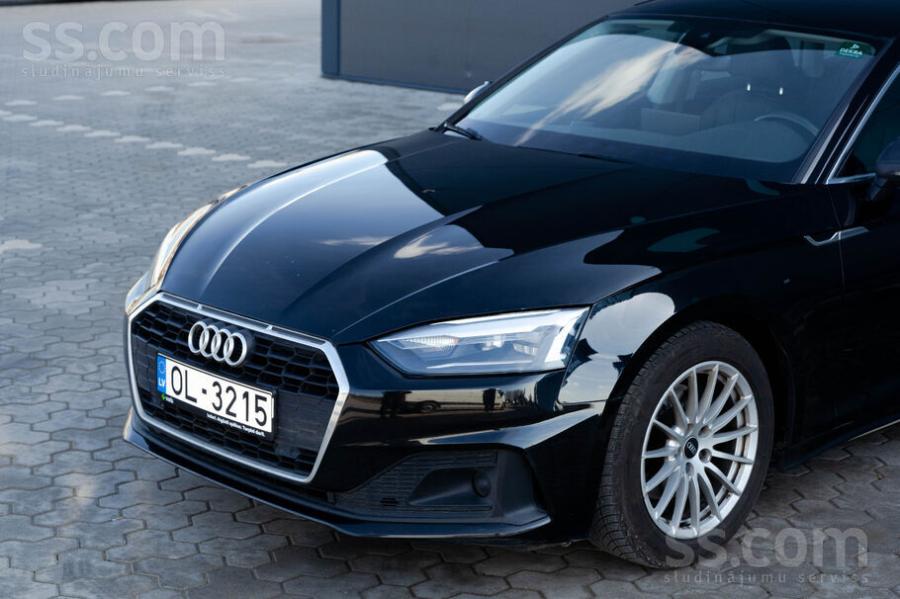 Black Audi A5 2021 in Riga, with an engine capacity of 2.00 L and mileage of 155 thousand km for 20990 €, photo 6 on AUTOMOTO.COM.LV