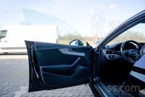 Black Audi A5 2021 in Riga, with an engine capacity of 2.00 L and mileage of 155 thousand km for 20990 €, photo 8 on AUTOMOTO.COM.LV