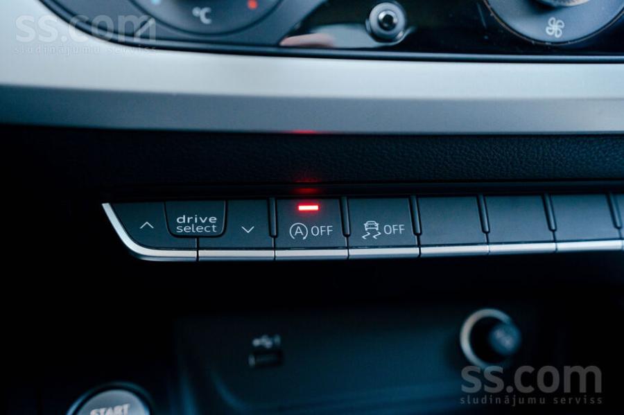 Black Audi A5 2021 in Riga, with an engine capacity of 2.00 L and mileage of 155 thousand km for 20990 €, photo 20 on AUTOMOTO.COM.LV