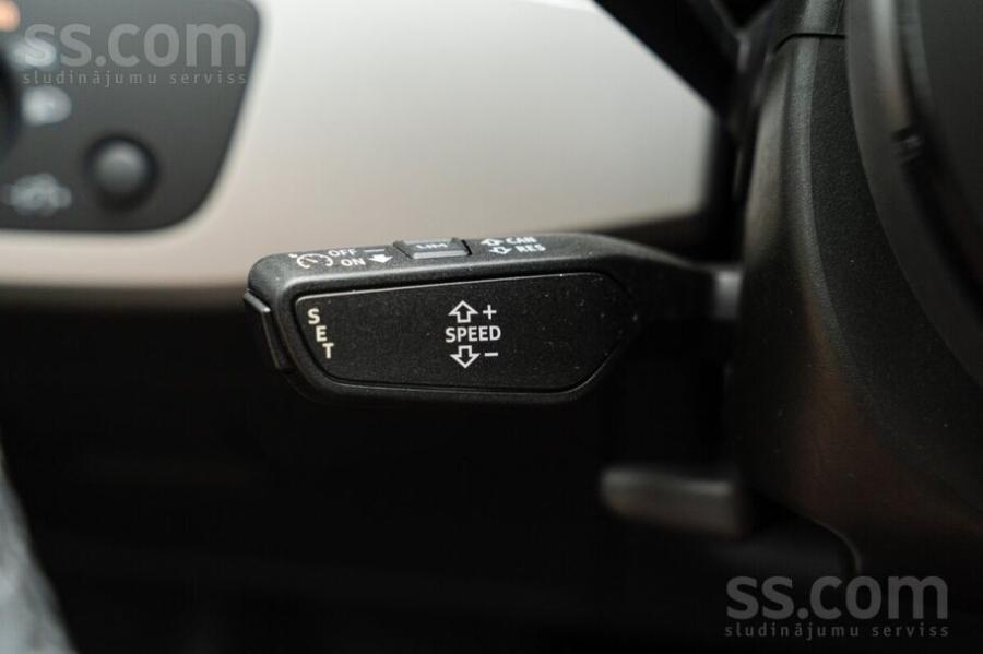 Black Audi A5 2022 in Riga, with an engine capacity of 2.00 L and mileage of 102 thousand km for 31800 €, photo 13 on AUTOMOTO.COM.LV