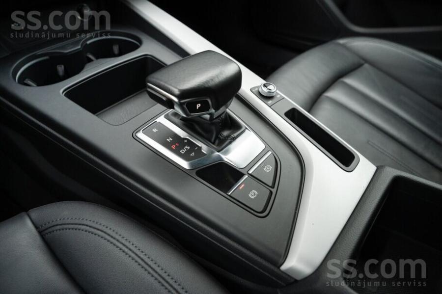 Black Audi A5 2022 in Riga, with an engine capacity of 2.00 L and mileage of 102 thousand km for 31800 €, photo 24 on AUTOMOTO.COM.LV