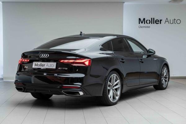 Melns Audi A5 2023 Peetri, ar dzinēja tilpumu 2.00 L un nobraukumu 0 tūkst. km par 38300 €, foto 5 vietnē AUTOMOTO.COM.LV
