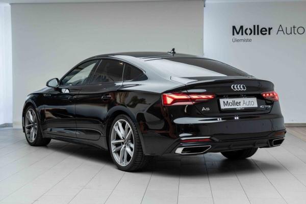 Melns Audi A5 2023 Peetri, ar dzinēja tilpumu 2.00 L un nobraukumu 46 tūkst. km par 38300 €, foto 4 vietnē AUTOMOTO.COM.LV