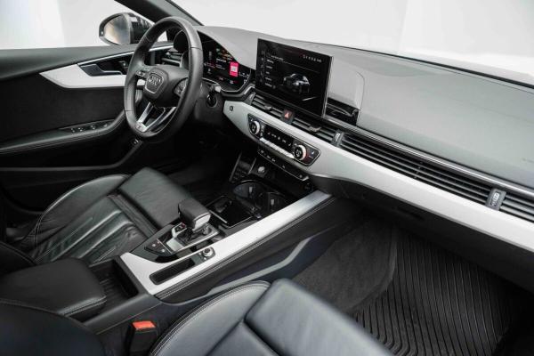 Melns Audi A5 2023 Peetri, ar dzinēja tilpumu 2.00 L un nobraukumu 46 tūkst. km par 38300 €, foto 10 vietnē AUTOMOTO.COM.LV
