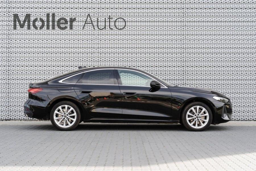 Black Audi A5 2025 in Marupe, with an engine capacity of 2.00 L and mileage of 23 thousand km for 35550 €, photo 6 on AUTOMOTO.COM.LV