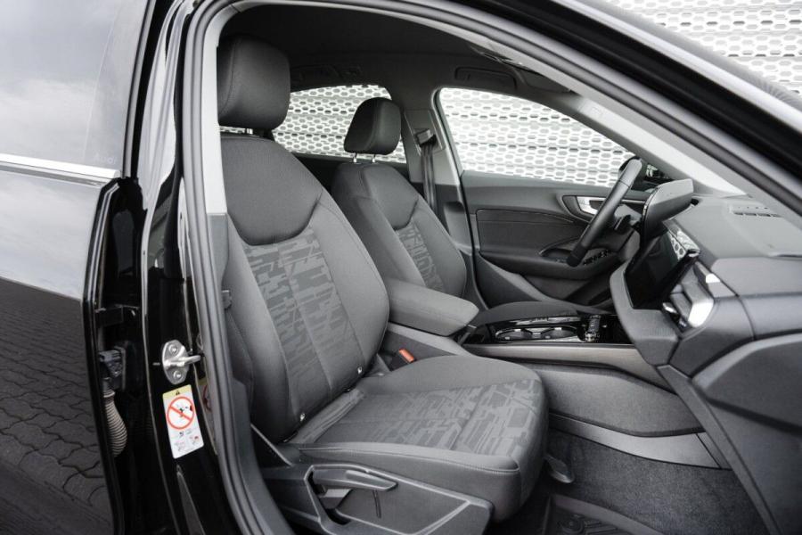Black Audi A5 2025 in Marupe, with an engine capacity of 2.00 L and mileage of 23 thousand km for 35550 €, photo 31 on AUTOMOTO.COM.LV