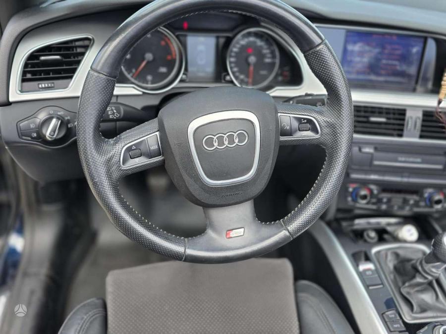 Blue Audi A5 2011 in Taurage, with an engine capacity of 1.97 L and mileage of 188 thousand km for 6000 €, photo 6 on AUTOMOTO.COM.LV