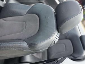 Blue Audi A5 2011 in Taurage, with an engine capacity of 1.97 L and mileage of 188 thousand km for 6000 €, photo 7 on AUTOMOTO.COM.LV