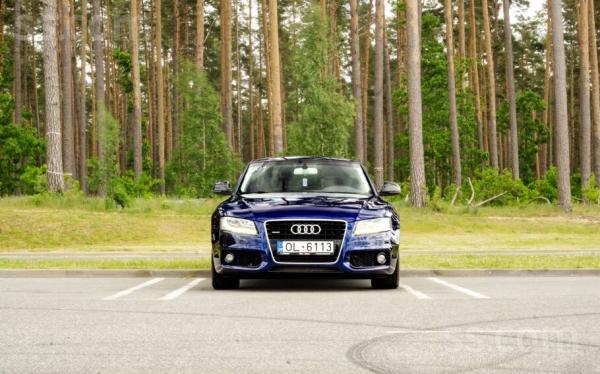 Zils Audi A5 2008 Rīga, ar dzinēja tilpumu 3.00 L un nobraukumu 418 tūkst. km par 8590 €, foto 3 vietnē AUTOMOTO.COM.LV