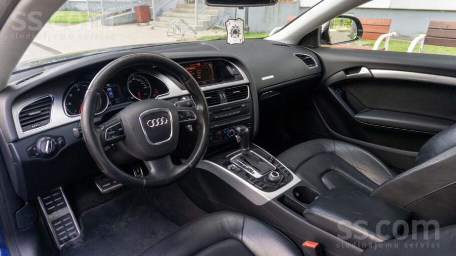 Zils Audi A5 2008 Rīga, ar dzinēja tilpumu 3.00 L un nobraukumu 418 tūkst. km par 8590 €, foto 11 vietnē AUTOMOTO.COM.LV