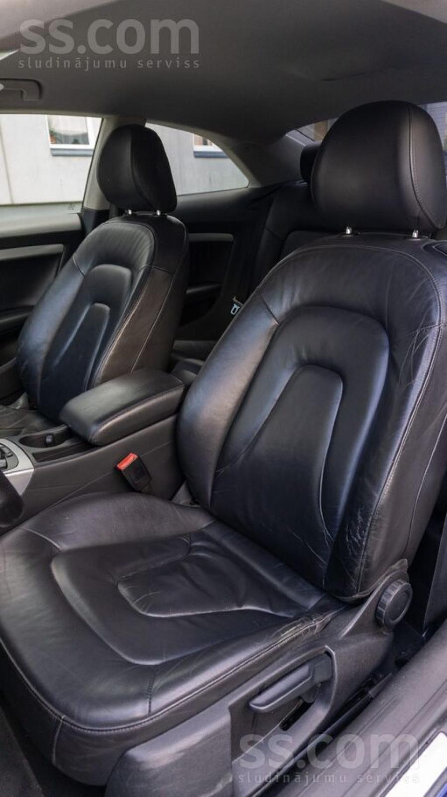 Zils Audi A5 2008 Rīga, ar dzinēja tilpumu 3.00 L un nobraukumu 418 tūkst. km par 8590 €, foto 23 vietnē AUTOMOTO.COM.LV