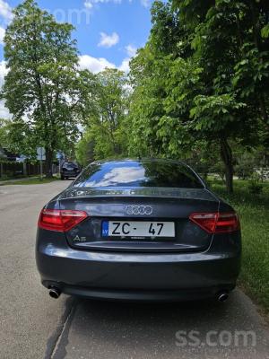 Zils Audi A5 2008 Rīga, ar dzinēja tilpumu 3.00 L un nobraukumu 292 tūkst. km par 6450 €, foto 4 vietnē AUTOMOTO.COM.LV