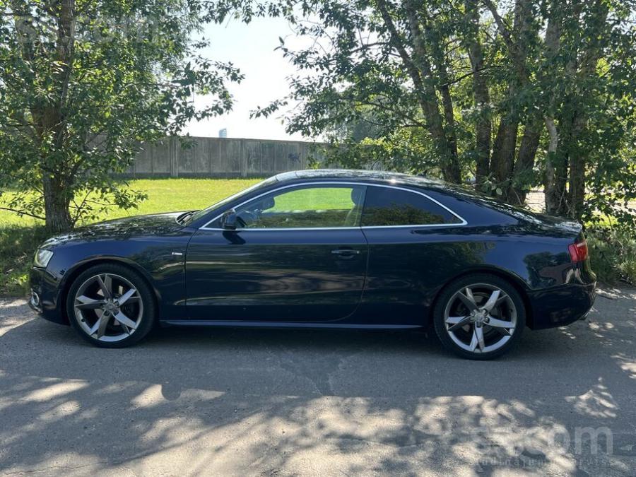 Zils Audi A5 2008 Rīga, ar dzinēja tilpumu 2.70 L un nobraukumu 340 tūkst. km par 5500 €, foto 5 vietnē AUTOMOTO.COM.LV