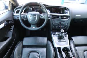Blue Audi A5 2008 in Riga, with an engine capacity of 3.00 L and mileage of 268 thousand km for 6950 €, photo 24 on AUTOMOTO.COM.LV