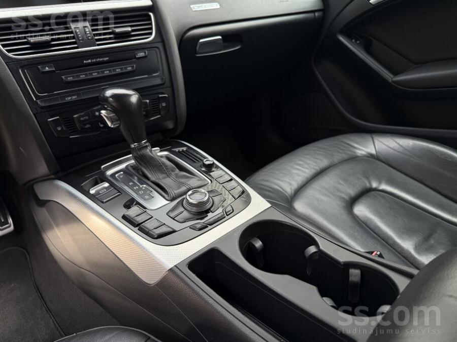 Blue Audi A5 2008 in Riga, with an engine capacity of 3.00 L and mileage of 0 thousand km for 6690 €, photo 13 on AUTOMOTO.COM.LV