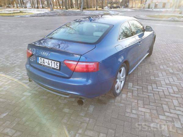Zils Audi A5 2008 Rīga, ar dzinēja tilpumu 3.20 L un nobraukumu 223 tūkst. km par 6200 €, foto 5 vietnē AUTOMOTO.COM.LV