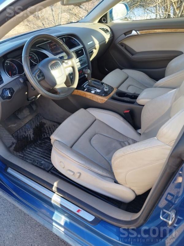 Zils Audi A5 2008 Rīga, ar dzinēja tilpumu 3.20 L un nobraukumu 223 tūkst. km par 6200 €, foto 6 vietnē AUTOMOTO.COM.LV