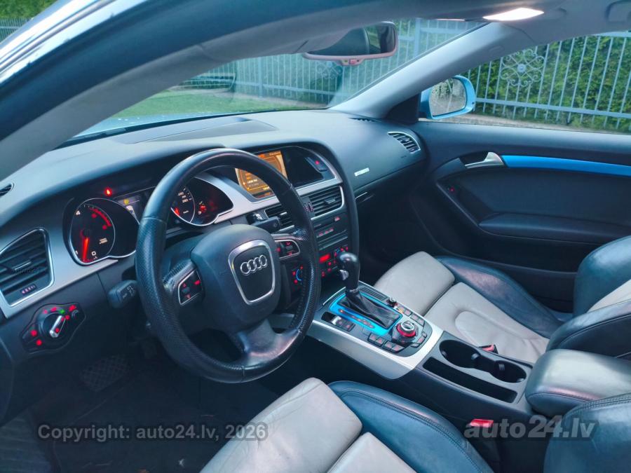 Zils Audi A5 2008 Tallina, ar dzinēja tilpumu 2.70 L un nobraukumu 219 tūkst. km par 3900 €, foto 10 vietnē AUTOMOTO.COM.LV