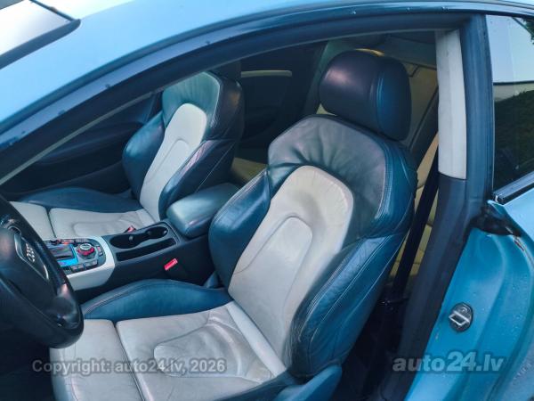 Zils Audi A5 2008 Tallina, ar dzinēja tilpumu 2.70 L un nobraukumu 219 tūkst. km par 3900 €, foto 11 vietnē AUTOMOTO.COM.LV