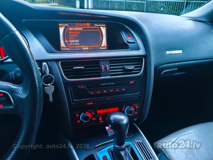 Zils Audi A5 2008 Tallina, ar dzinēja tilpumu 2.70 L un nobraukumu 219 tūkst. km par 3900 €, foto 15 vietnē AUTOMOTO.COM.LV