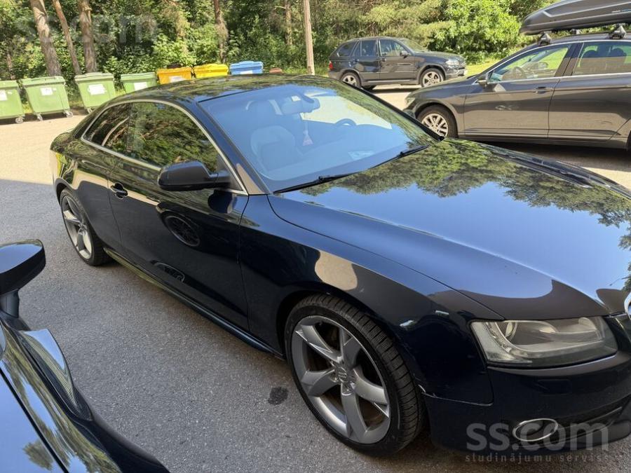 Zils Audi A5 2009 Rīga, ar dzinēja tilpumu 2.00 L un nobraukumu 155 tūkst. km par 7250 €, foto 5 vietnē AUTOMOTO.COM.LV