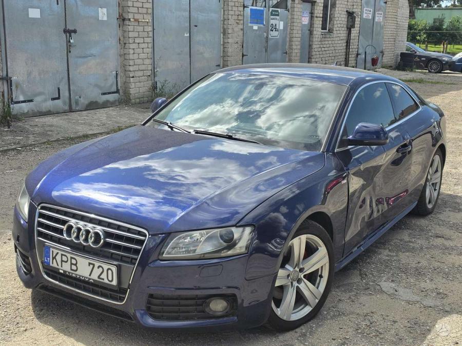 Blue Audi A5 2009 in Silute, with an engine capacity of 2.70 L and mileage of 350 thousand km for 2000 €, photo 1 on AUTOMOTO.COM.LV