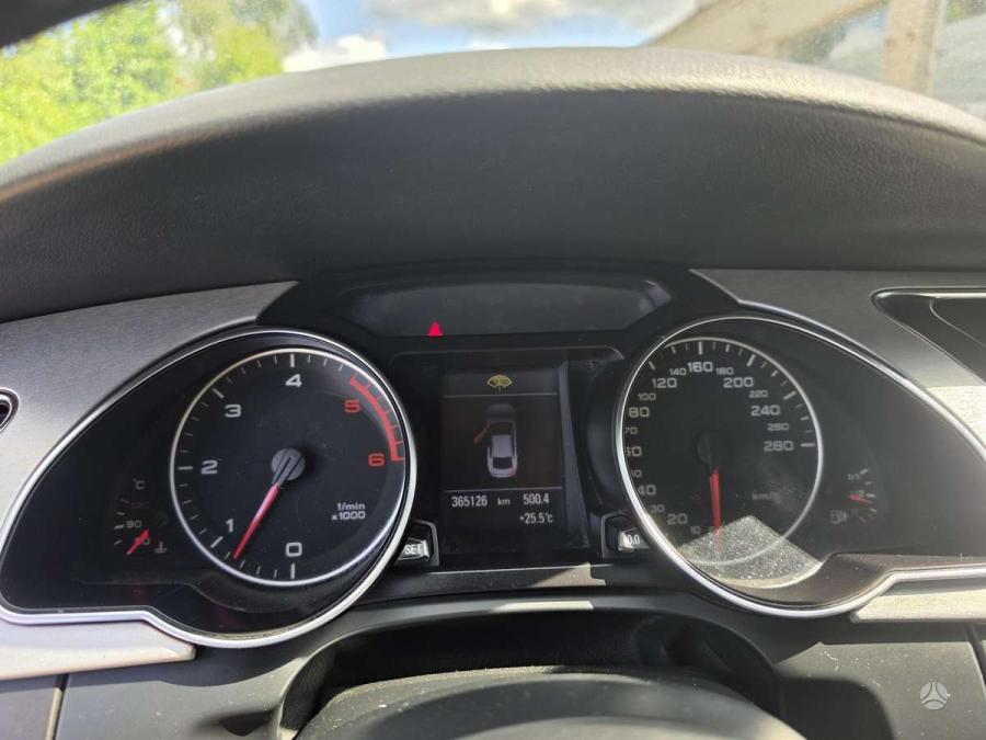 Blue Audi A5 2009 in Silute, with an engine capacity of 2.70 L and mileage of 350 thousand km for 2000 €, photo 12 on AUTOMOTO.COM.LV