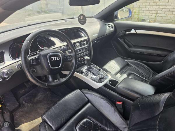 Blue Audi A5 2009 in Silute, with an engine capacity of 2.70 L and mileage of 350 thousand km for 2000 €, photo 8 on AUTOMOTO.COM.LV