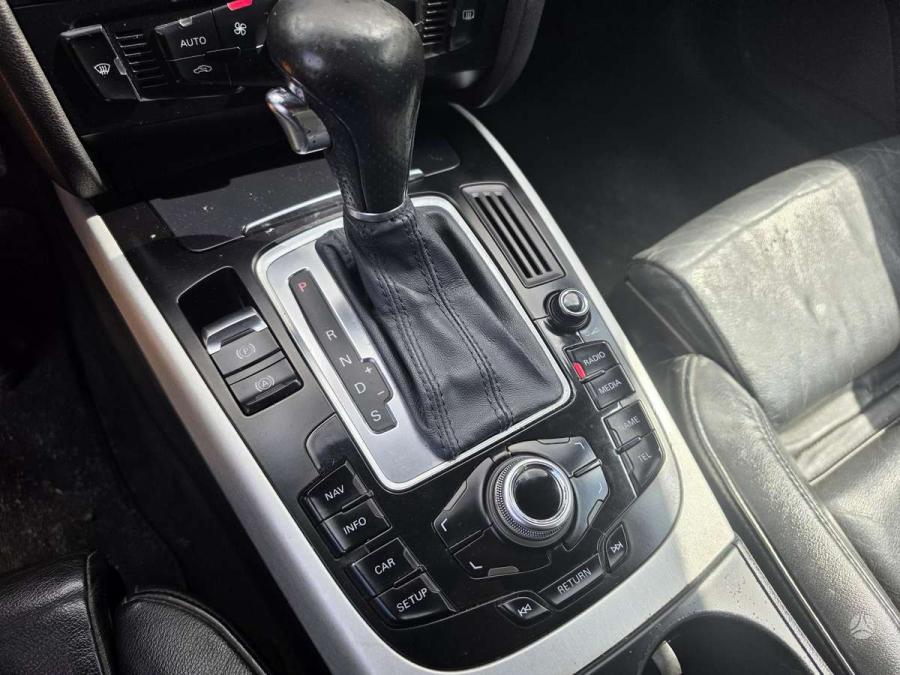 Blue Audi A5 2009 in Silute, with an engine capacity of 2.70 L and mileage of 350 thousand km for 2000 €, photo 12 on AUTOMOTO.COM.LV