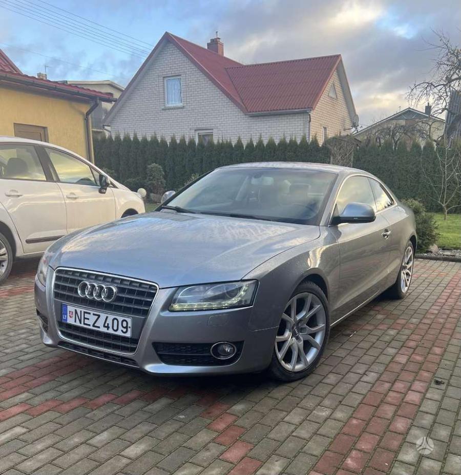 Zils Audi A5 2010 Raseiniai, ar dzinēja tilpumu 1.97 L un nobraukumu 222 tūkst. km par 6850 €, foto 2 vietnē AUTOMOTO.COM.LV