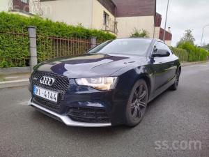 Zils Audi A5 2010 Rīga, ar dzinēja tilpumu 2.00 L un nobraukumu 205 tūkst. km par 8690 €, foto  vietnē AUTOMOTO.COM.LV