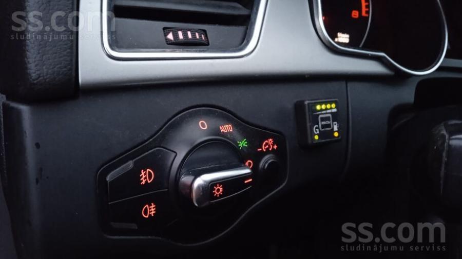 Zils Audi A5 2010 Rīga, ar dzinēja tilpumu 2.00 L un nobraukumu 205 tūkst. km par 8690 €, foto 10 vietnē AUTOMOTO.COM.LV