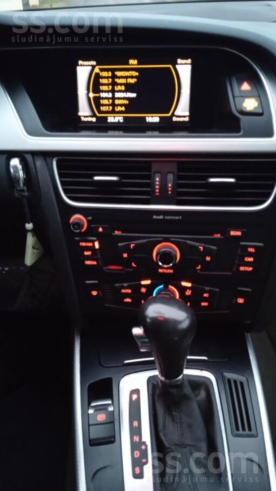 Zils Audi A5 2010 Rīga, ar dzinēja tilpumu 2.00 L un nobraukumu 205 tūkst. km par 8690 €, foto 12 vietnē AUTOMOTO.COM.LV